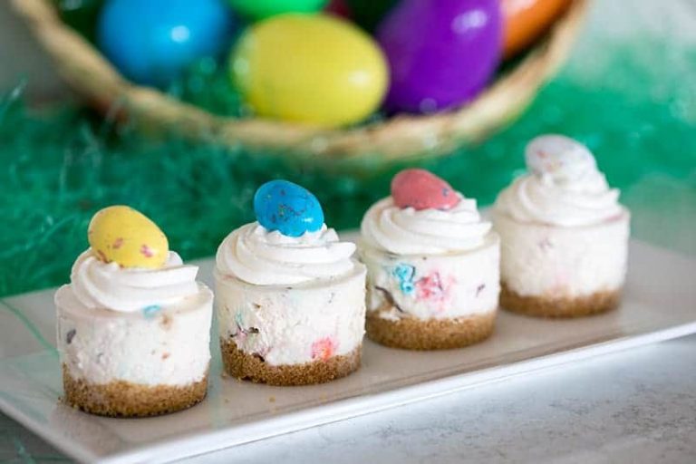 45 Best NO BAKE Easter Dessert Recipes (Cute Easter Dessert Ideas!)